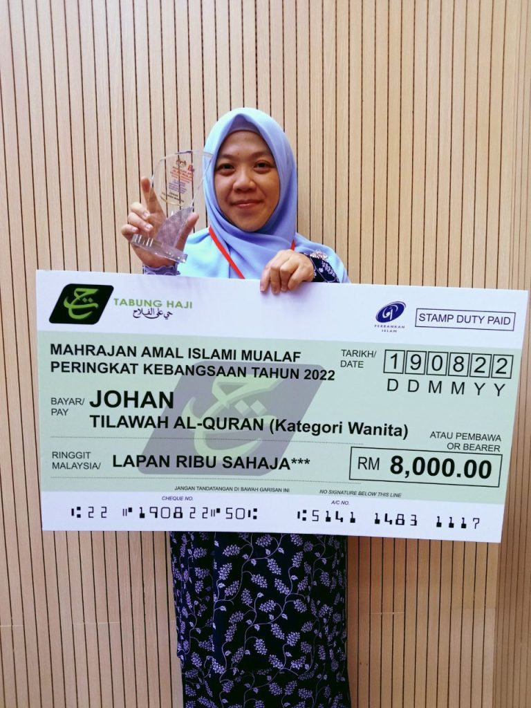 Alumni UTHM, Nur Salina Pei Abdullah johan tilawah al-Quran – Berita UTHM